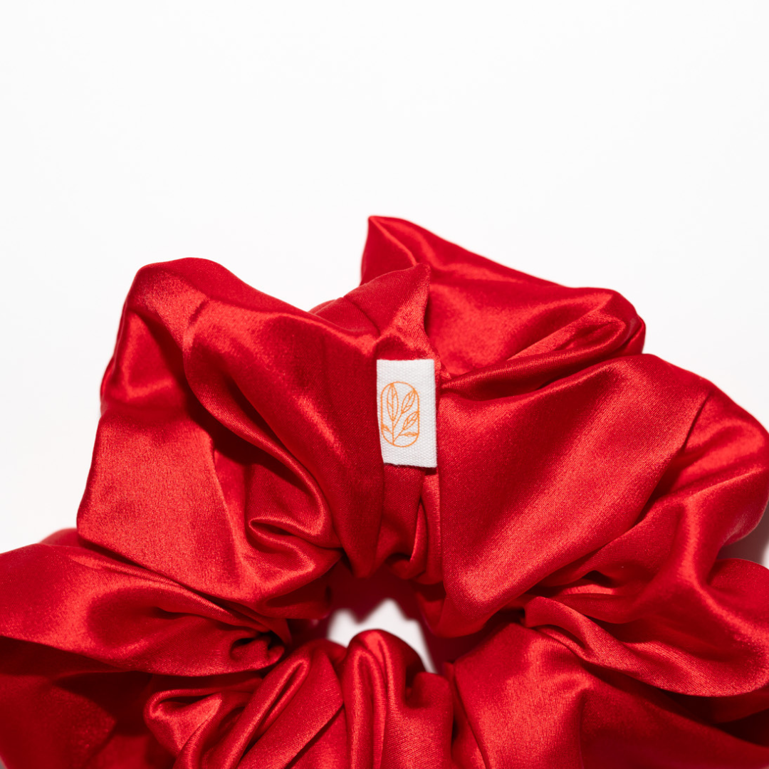 Poppy-razzi Red XL Silk Scrunchie For Curly Hair – Curlfriend Collective